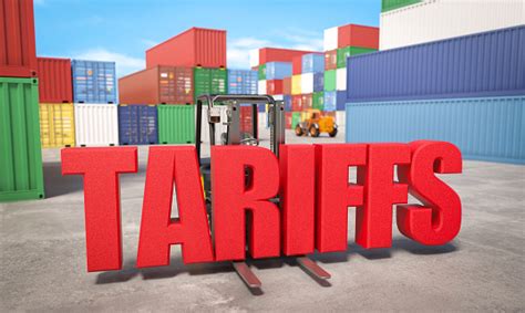 지게차 운반 관세는 다채로운 화물 컨테이너가 있는 선적 항구에 표시되어 있습니다 0명에 대한 스톡 사진 및 기타 이미지 0명 건설용 배리어 경제 Istock