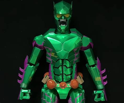 Ultimate Green Goblin Cosplay