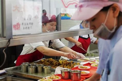 無錫這3家大公司的食堂曝光了！看得我淚流滿面，想跳槽 每日頭條