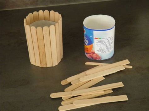 lavoretti per bambini con bastoncini del gelato portapenne pot a