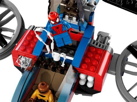 Lego LEGO Super Heroes Spider Helicopter Rescue BricksBuyer Com
