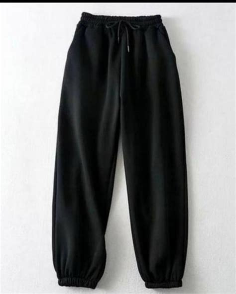 Штани — ціна 810 грн у каталозі Спортивні штани Купити жіночі речі за доступною ціною на Шафі