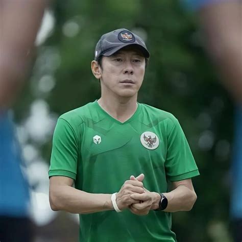 √ Biodata Shin Tae Yong Agama Keluarga Pacar Fakta Dan Karir Lyceum Id