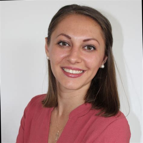 Anna Wanner Linkedin