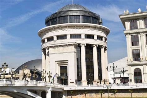 Јавно Обвинителство Се врши увид на терен се утврдува бројот на жртви и повредени во пожарот