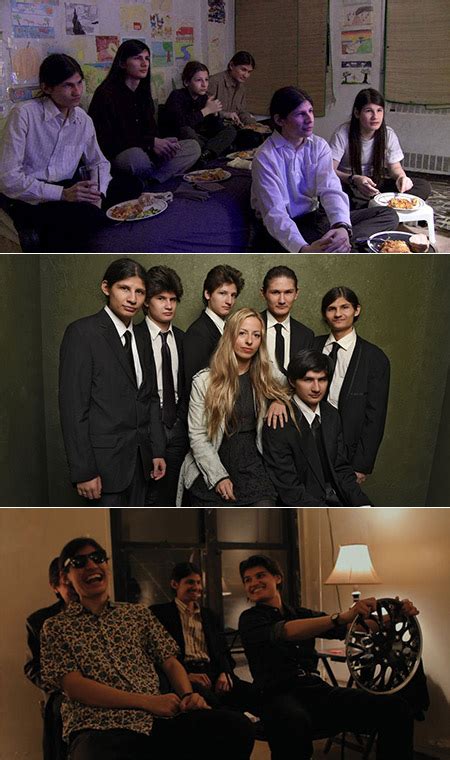 These 7 Siblings Havent Left Their Apartment In 14 Years They Learn