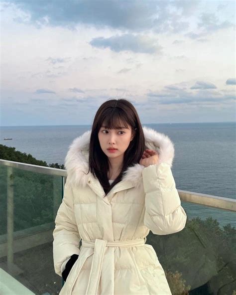 강혜원 Kang Hyewon On Instagram Cute Selfie Ideas Iz One Savage Beauty