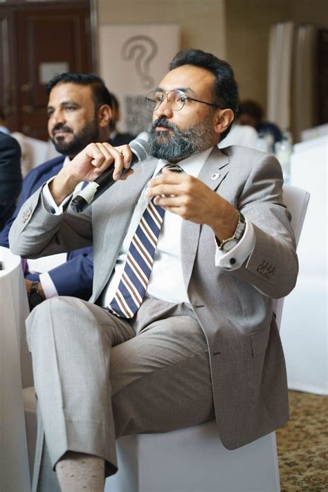 Investors Dubai Private Financings Corporates Gres Execution Saqib Iqbal