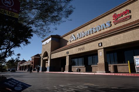 Kroger And Albertsons Shoppers Slam Huge Merger After 25billion Deal