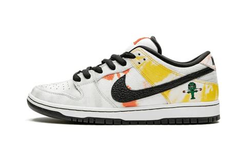 Nike Sb Dunk Low Raygun Tie Dye White Bq6832 101