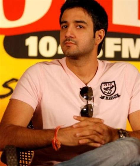 Siddharth Anand Movies Bio And Lists On Mubi