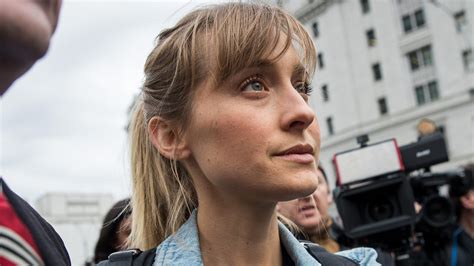 Allison Mack I Was Abusive And Not Kind In The Nxivm Cult
