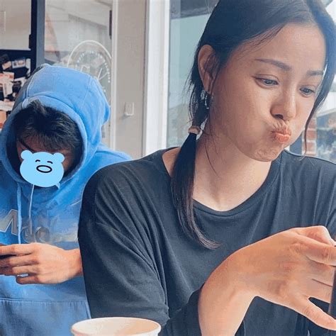 권상우💖손태영 182cm 아들 룩희 뒤태 모습에 아빠 닮은꼴 자랑