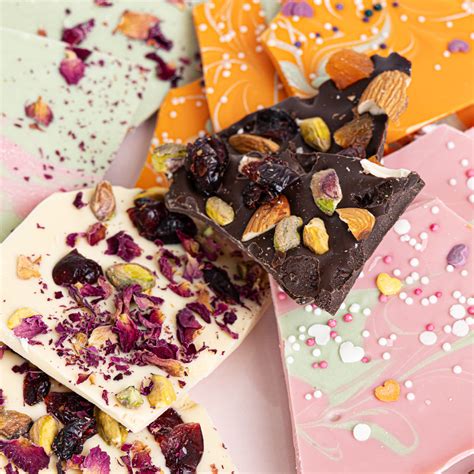 Цветен шоколадов чипс с вкус на портокал 100 гр Хлебоизкусителница