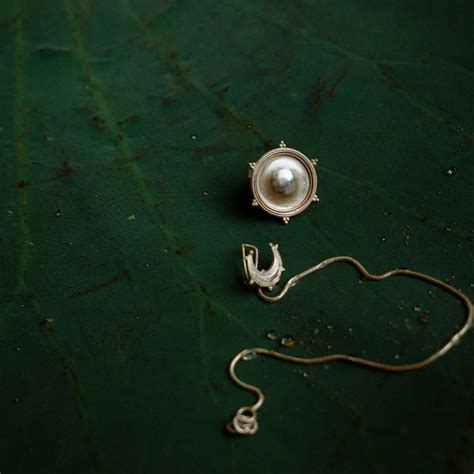 Dichotomy Sun And Moon Nose Chain Sterling Silver Yellow House Parra