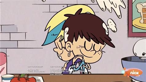 Luna Even Nuzzled Her Head Into The Hug 💙💜💙💜 Couple Cartoon Anime