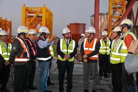 視察淡江大橋及其連絡道路新建工程 鄭副院長盼淡江大橋成為大臺北地標 促進在地交通更便捷 行政院全球資訊網 本院一般新聞