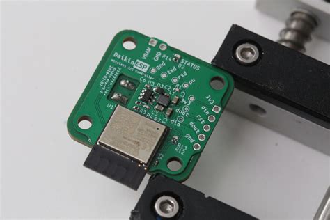 Daikin Esp32 Wifi Controller Greg Davill S Projects