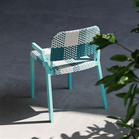 4l Pixie Arms Chair Lebello Contract Furniture