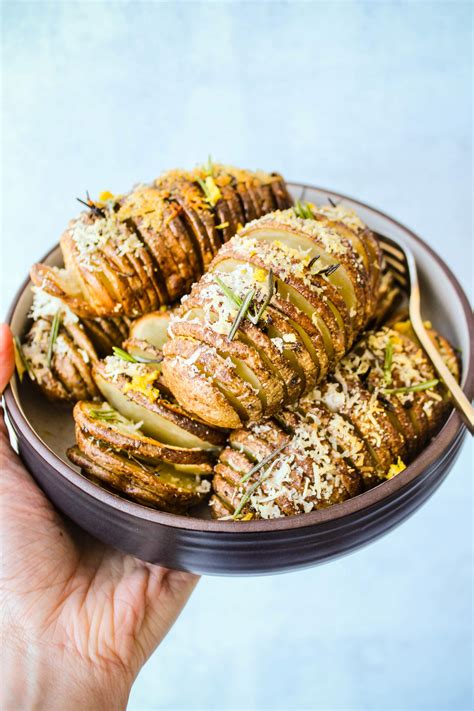 Hasselback Potatoes With Parmesan And Rosemary Walder Wellness