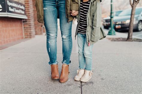 TMP 44 Twist Me Pretty