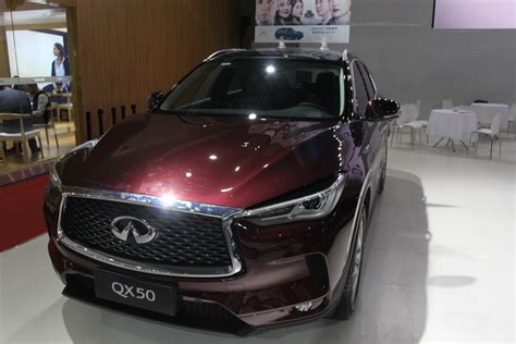 무료 이미지 기예 육상 차량 자동차 디자인 자동차 쇼 그릴 크로스 오버 Suv 인피니티 자동차 외장 중형차