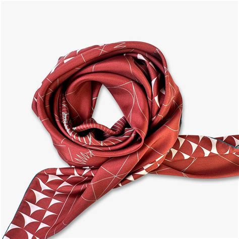 Chessy Ocker 132cm X 132cm Seide Freiform