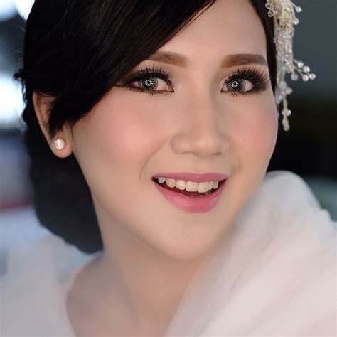 Salon Makeup Yang Bagus Saubhaya Makeup