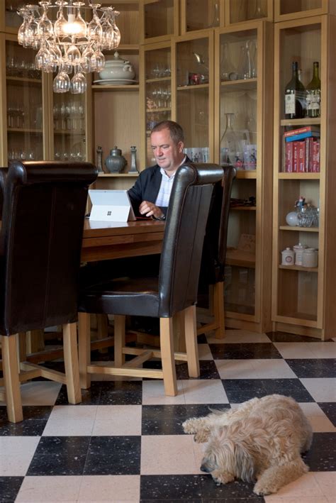 Professional Tom Dickson