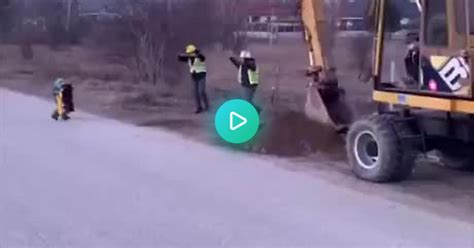 Swollen Hand Prank On Mother Album On Imgur