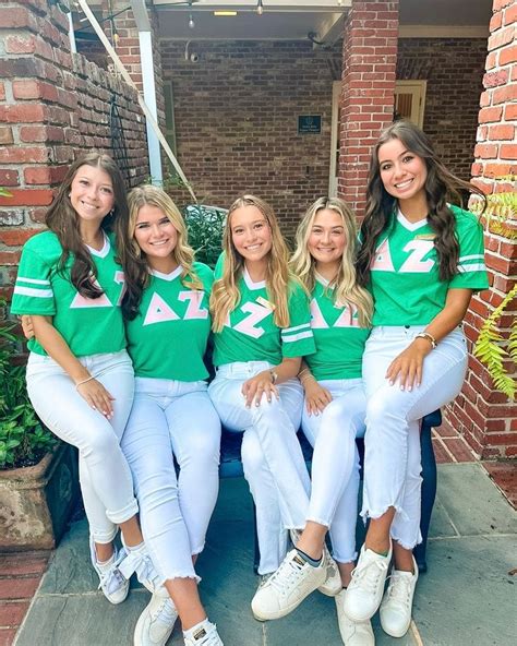 Lsu Delta Zeta On Instagram Happy Whydzwednesday 💐 Meet Taylor Rumney Pc21 Taylor Is From