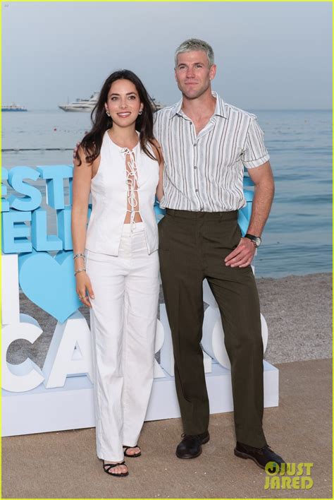 Austin Stowell And Mariel Molino Bring Ncis Origins To Monte Carlo