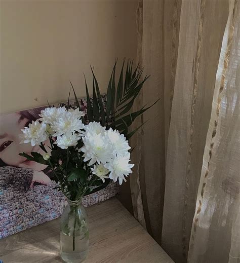 Белый букет цветов