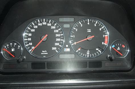 Установил хромированные кольца в приборную панель! — BMW M5 (E34), 5 л ...