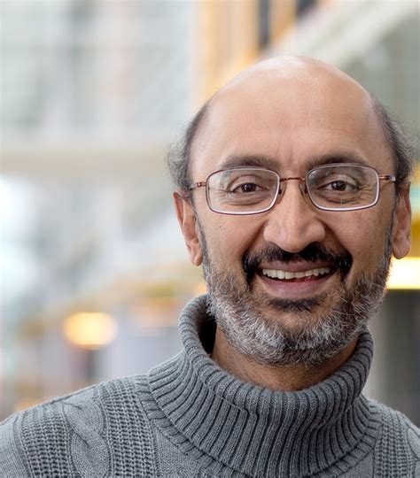 Srinivasan Keshav Appointed To The Robert Sansom Professorship Department Of Computer Science