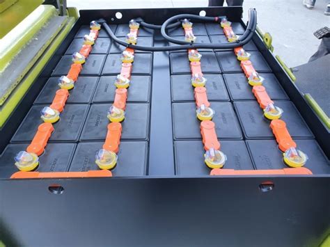 전동지게차배터리 설치교환교체클라크두산 신품 밧데리일괄보수 네이버 블로그