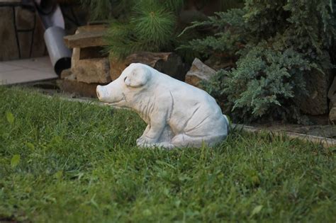 ᐉ Садова фігура статуетка Порося з цементу ручна робота 26 см 625302 • Краща ціна в Києві