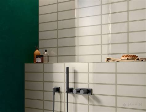 Glass Look Porcelain Tiles Glossy Finish Refin Vetri