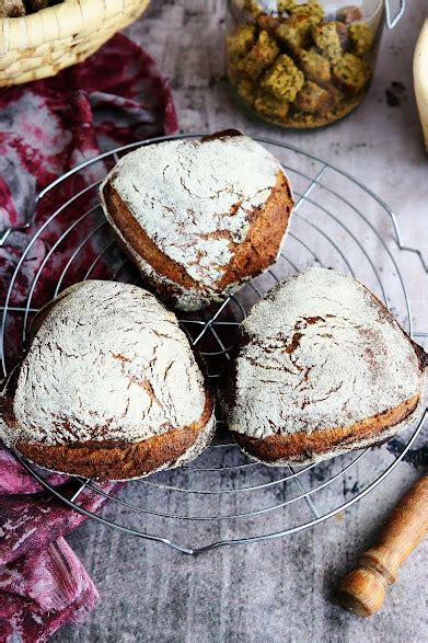 Bread Triangles With An Old Bread Soaker