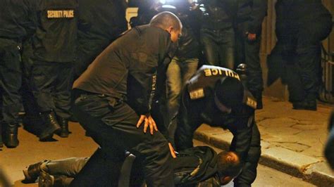 Арести пред Народното събрание след концерта на Слави Трифонов видео Новини бг