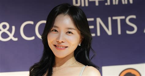 포토 김지혜 매혹의 미소로