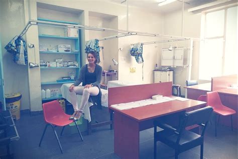 Dr Tara Rava Zolnikov