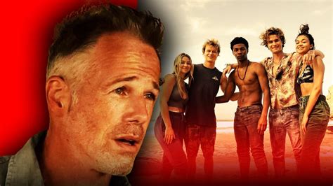 Heres Why Jjs Dad Is Wanted In Outer Banks Season 4 The Direct