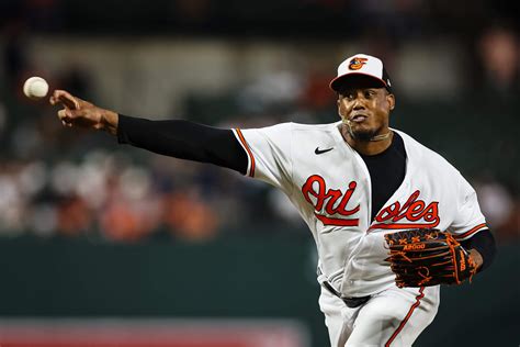 Bullpen Report Please Just Add Yennier Cano And Thank Me Later Plus