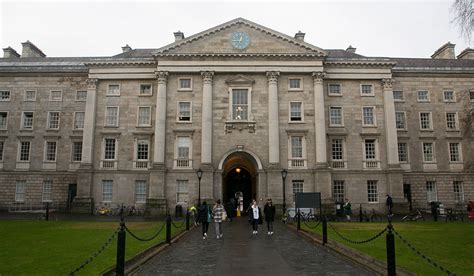 Russian Spy Graduated With Honours From Trinity College Dublin Extraie