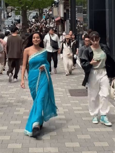 जापान में साड़ी पहनकर घूमने लगी भारतीय लड़की फिर लोगों ने दिए ऐसे