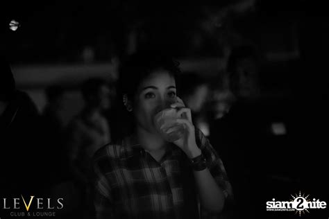 Sex On The Beach At Levels Club Sukhumvit 11 Siam2nite