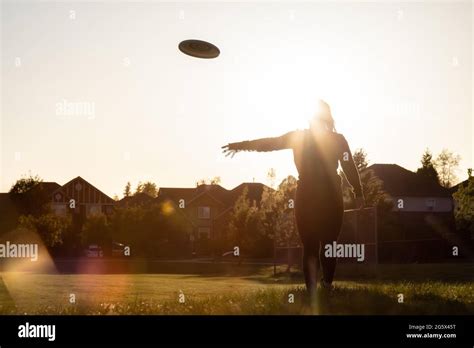 Canadian Frisbee Hi Res Stock Photography And Images Alamy