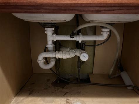 Incorrect Sink Set Up Rplumbing