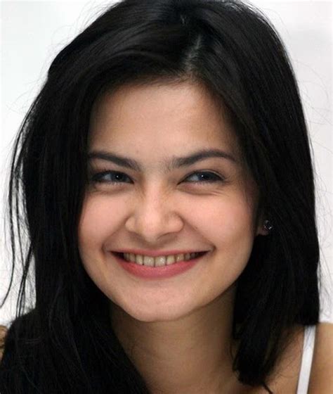 Foto Cut Tari Artis Film Sinetron